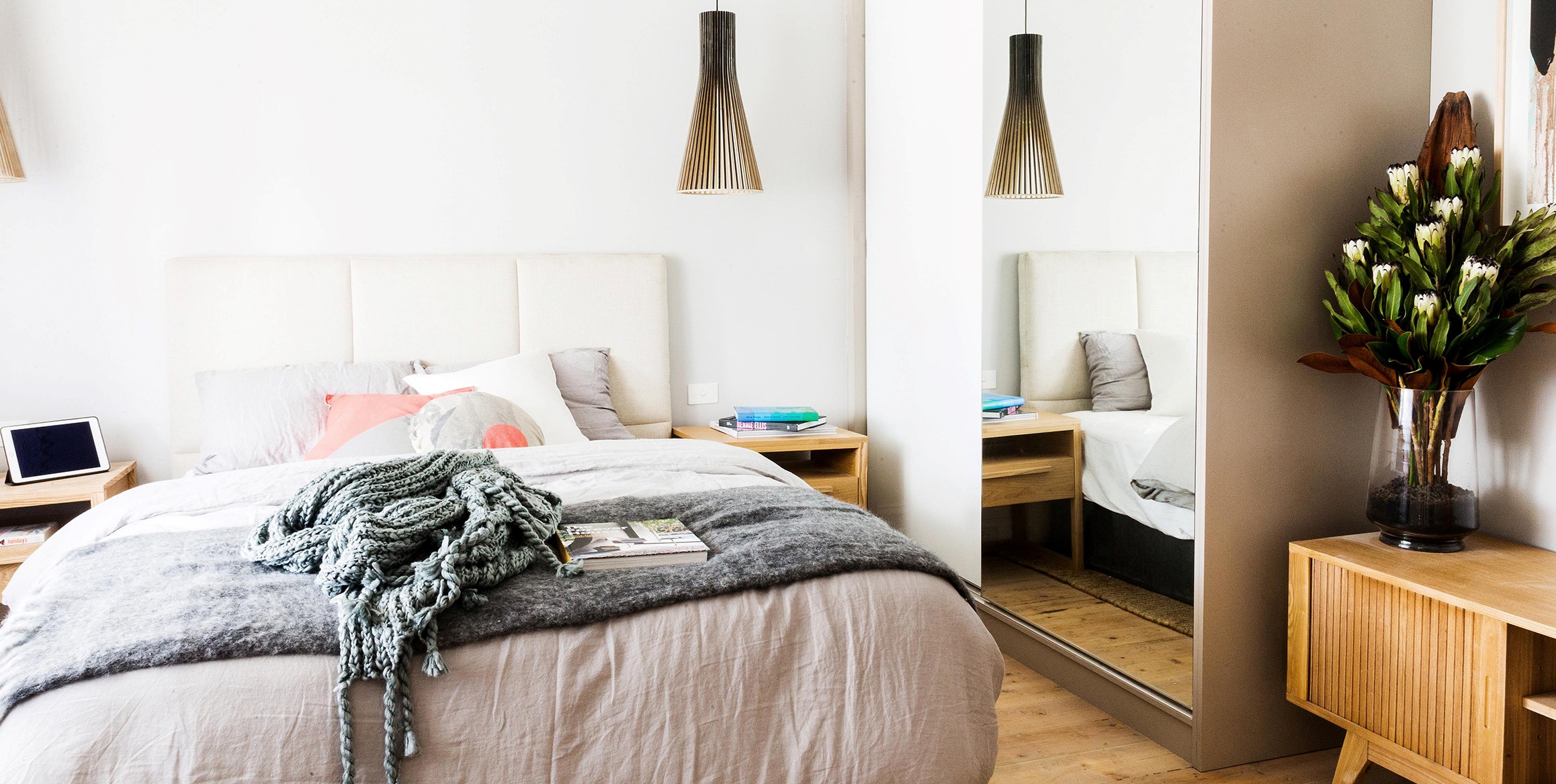 Frameless Sliding Wardrobe Doors - Stegbar