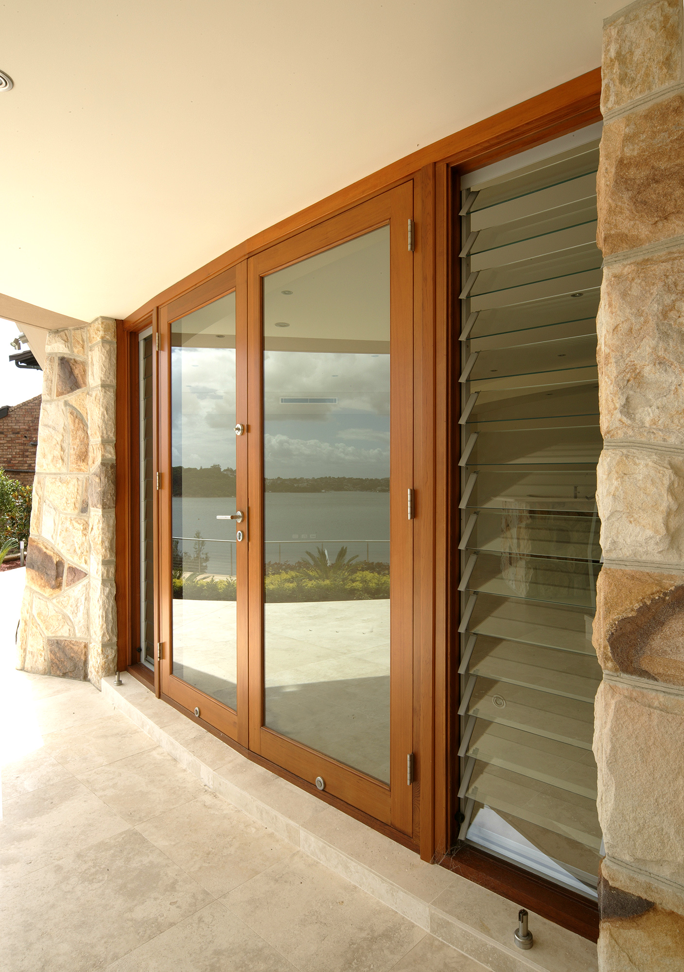 Timber Louvre Windows | Wooden Louvers Windows - Stegbar